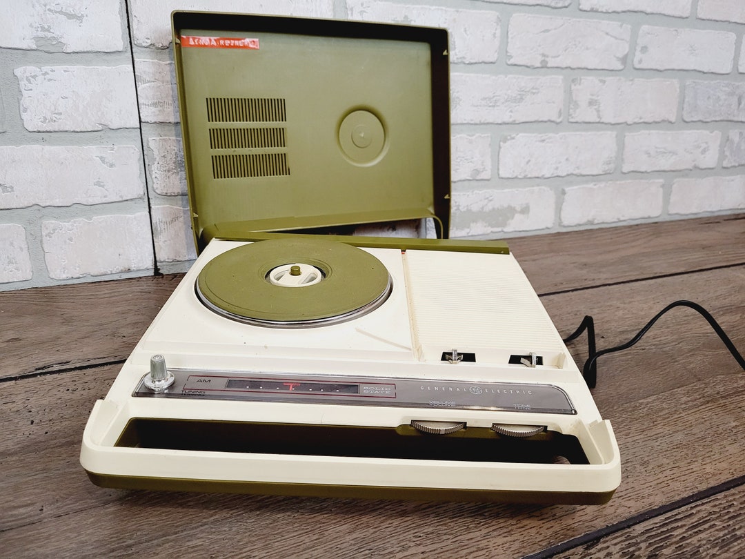 General Electric Portable Phonograph AM Radio With Manual - Etsy