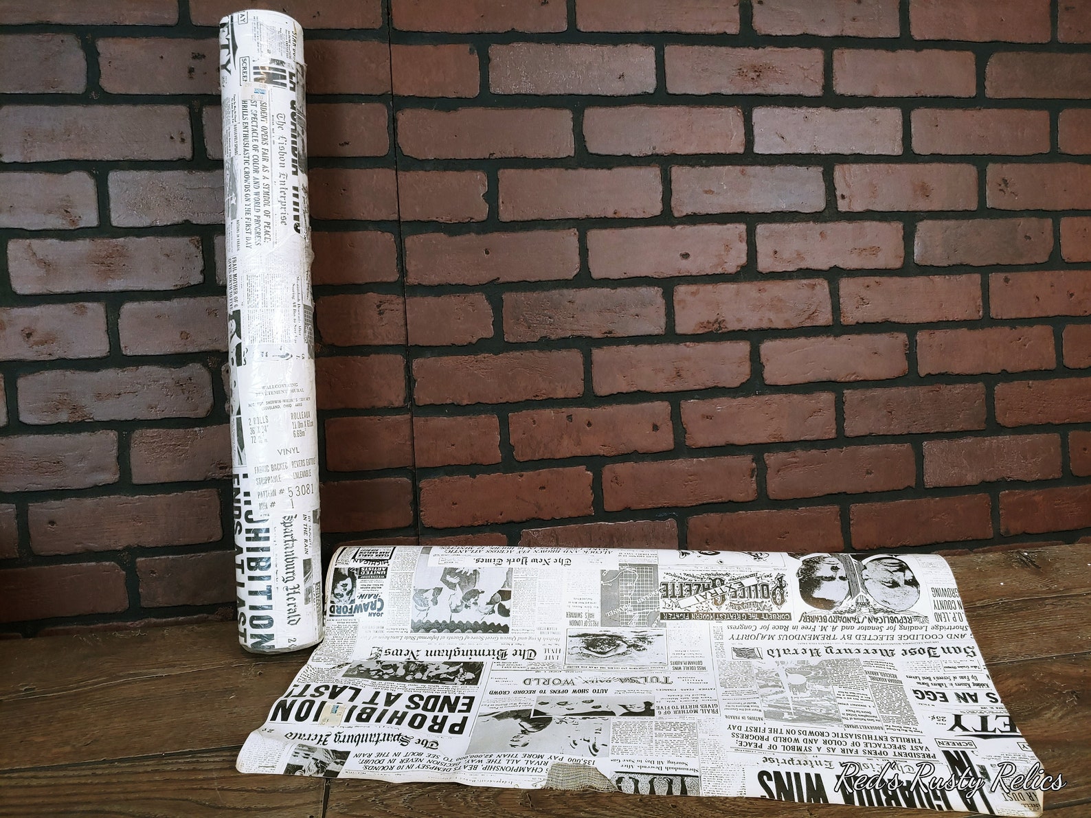 Vintage Newspaper Print Vinyl Wallpaper Wallcovering Revêtement Mural ...