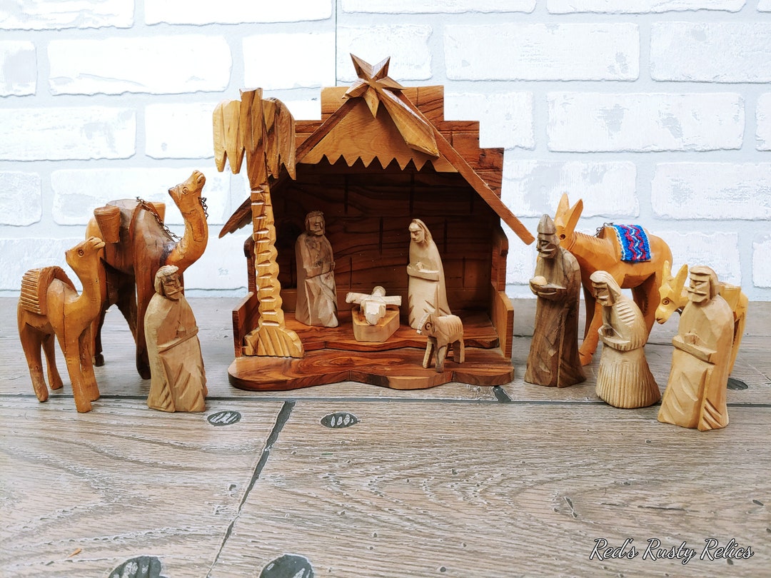 14 Piece Hand Carved Wood Nativity Set - Etsy