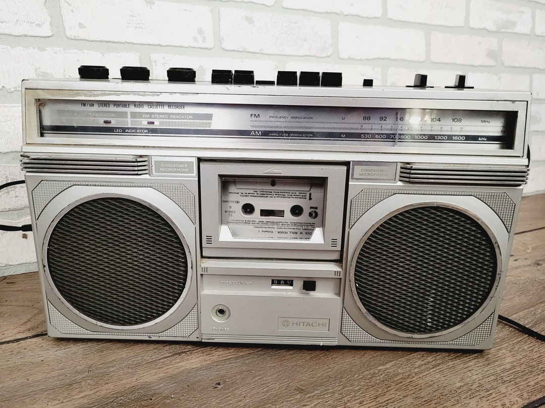 Hitachi Boom Box Radio Cassette Player Model TRK-7200H AM/FM Stereo ...