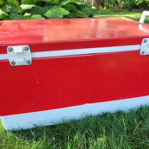 Retro Red and White Metal Coleman Cooler - Etsy