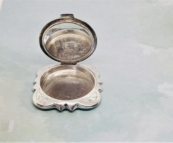 Sterling Silver Compact Ornate Powder Puff Mirrored P… - Gem