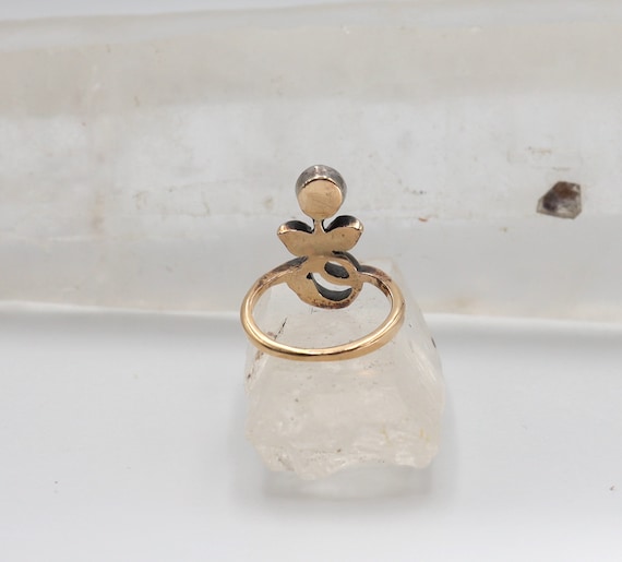 Victorian Giardinetti Ring with Rose Cut Diamonds - D… - Gem Victorian Giardinetti Ring with Rose Cut Diamonds - D… - Gem