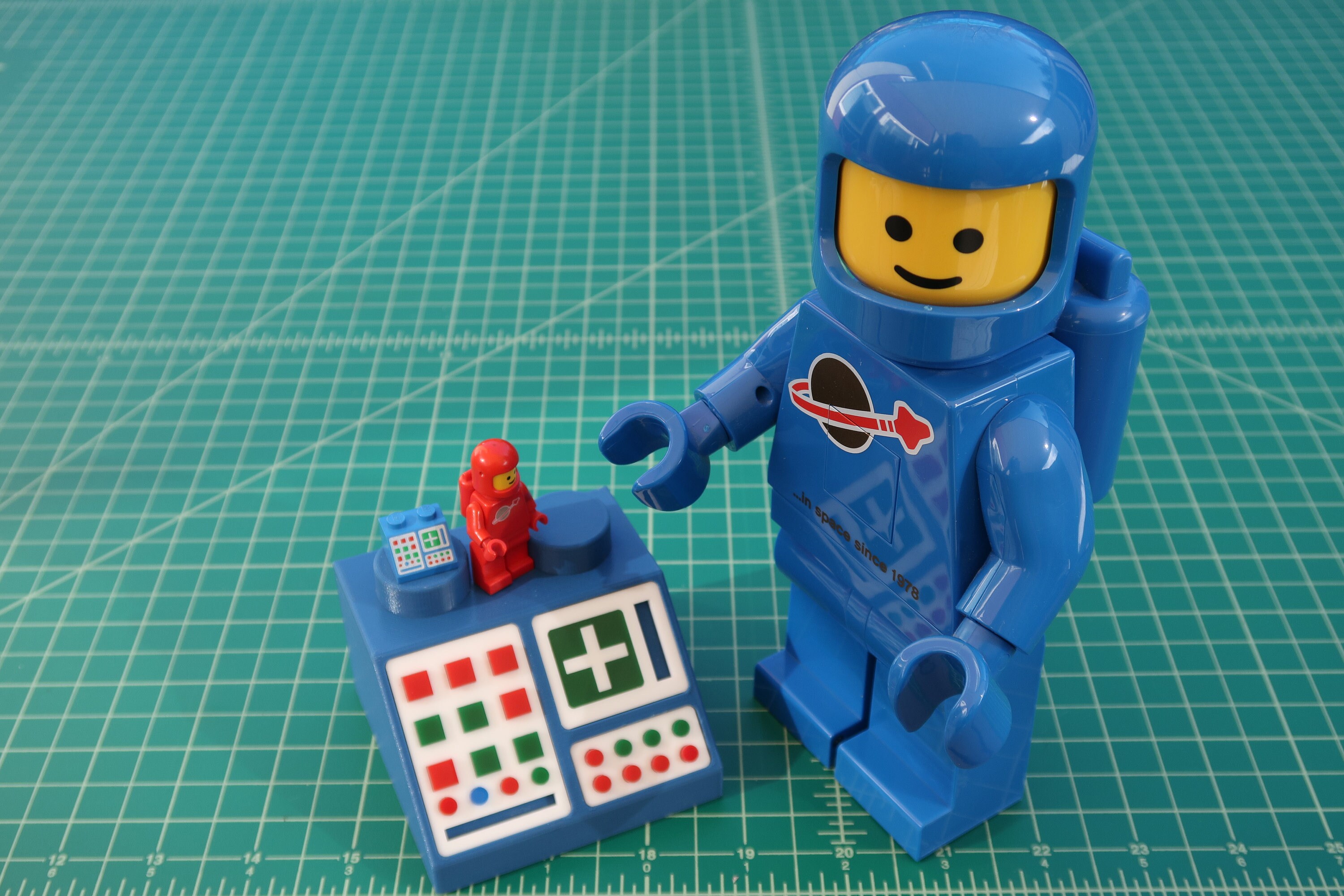 Giant Classic Space Computer Type 1 X5 Supersize - Etsy UK