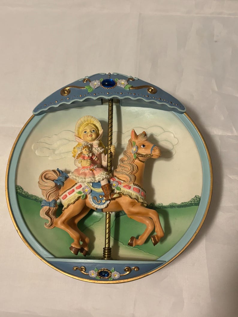 Carousel Daydreams Dreams of Destiny Musical Plate Choice of Boy or ...