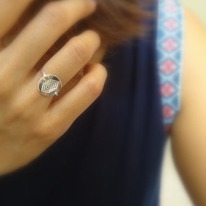 Personalized Ring Hidden Message Ring Geometric Diamond Custom Engraved ...