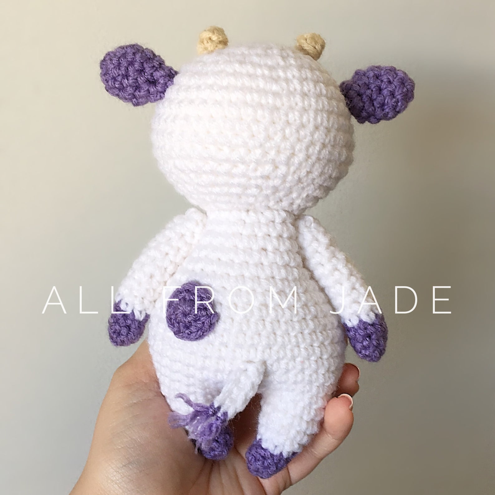 CROCHET PATTERNS : Chloe and Violet the Cows Available in English and ...
