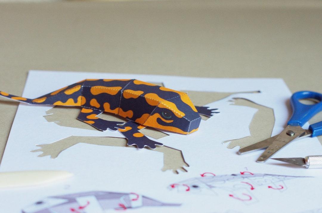 Salamander Papercraft Kit in Black and Yellow. DIY Salamander for ...
