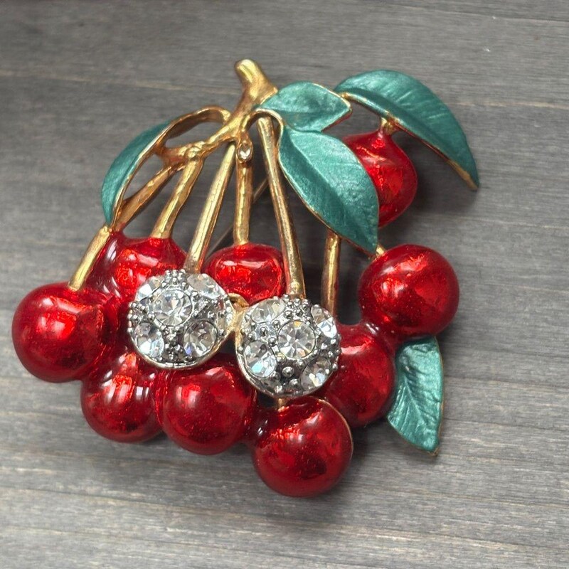 Cherry Brooch - Etsy