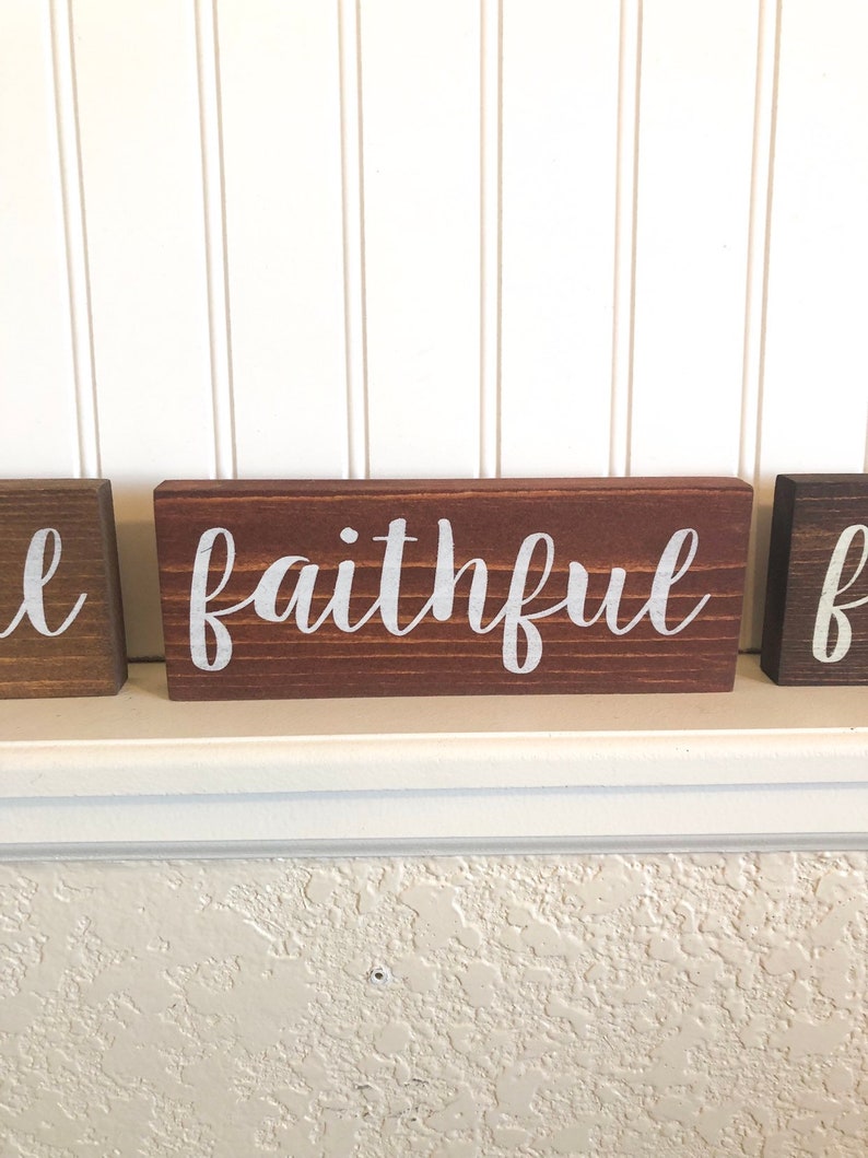 Small Personalized Wood Sign / Small Wedding Sign / Custom - Etsy