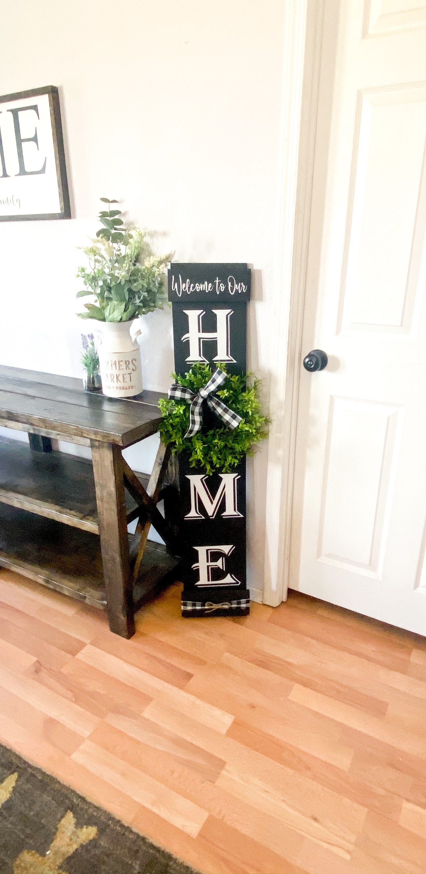 Personalized Welcome Home Sign: Greenery Wreath & Buffalo Check Bow - Etsy