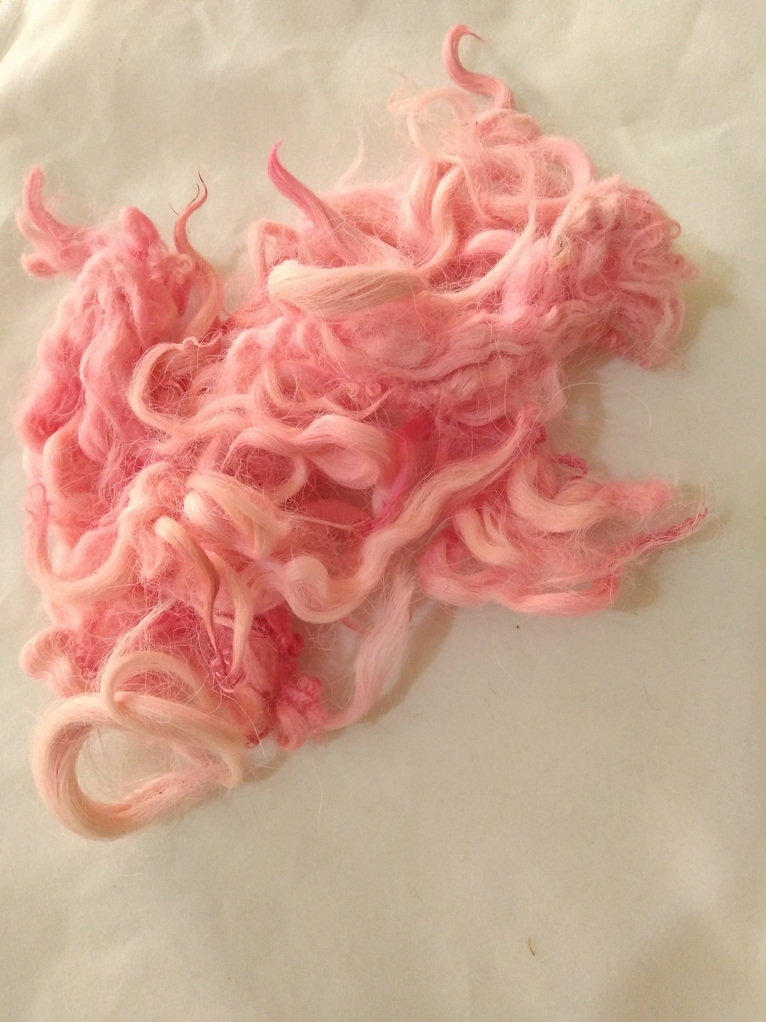 Flamingo Pink Wavy Wool Fibre and Locks, Hand Washed, 10g, Devon ...