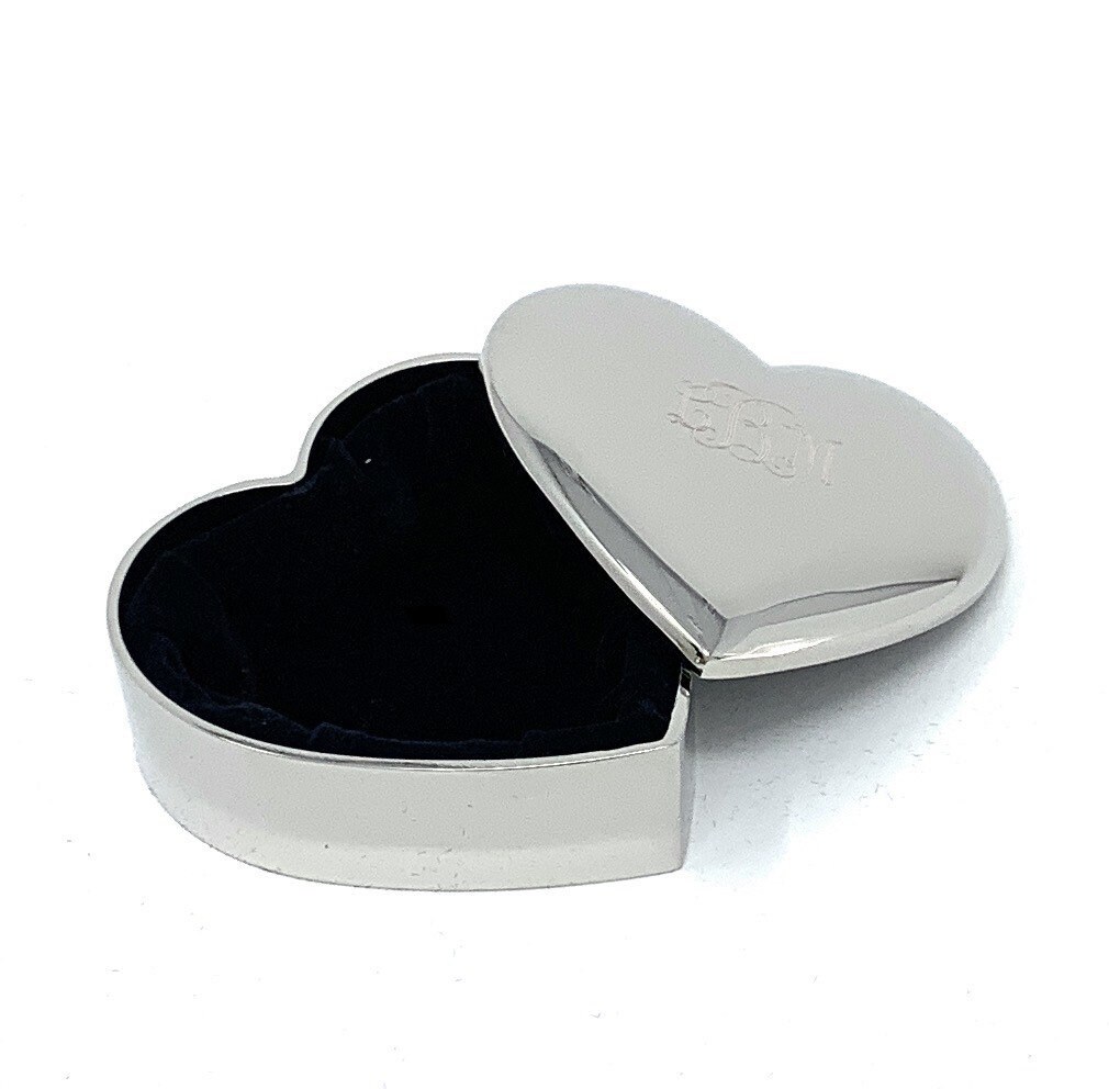 Monogram 3 Letter Heart Jewelry Box Engraved With Center Letter Larger ...