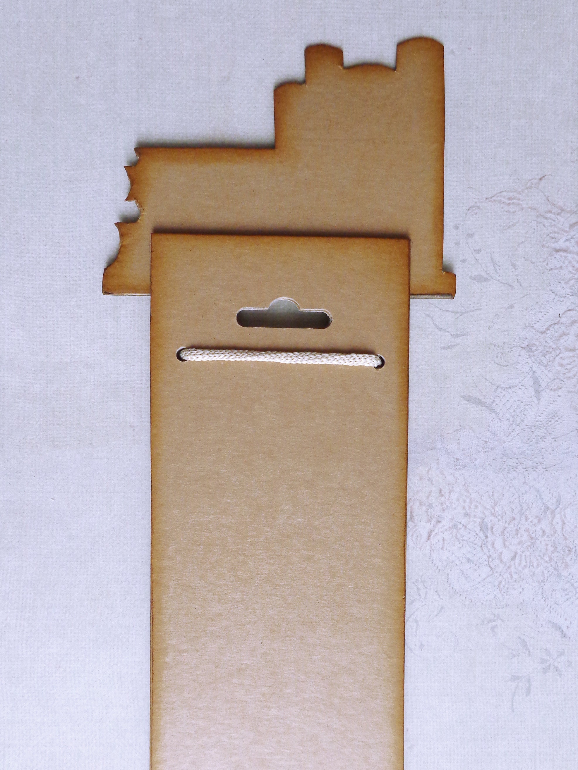 Hanging Notepad With Bookshelf Decoration. Home, Office Wall Decor ...