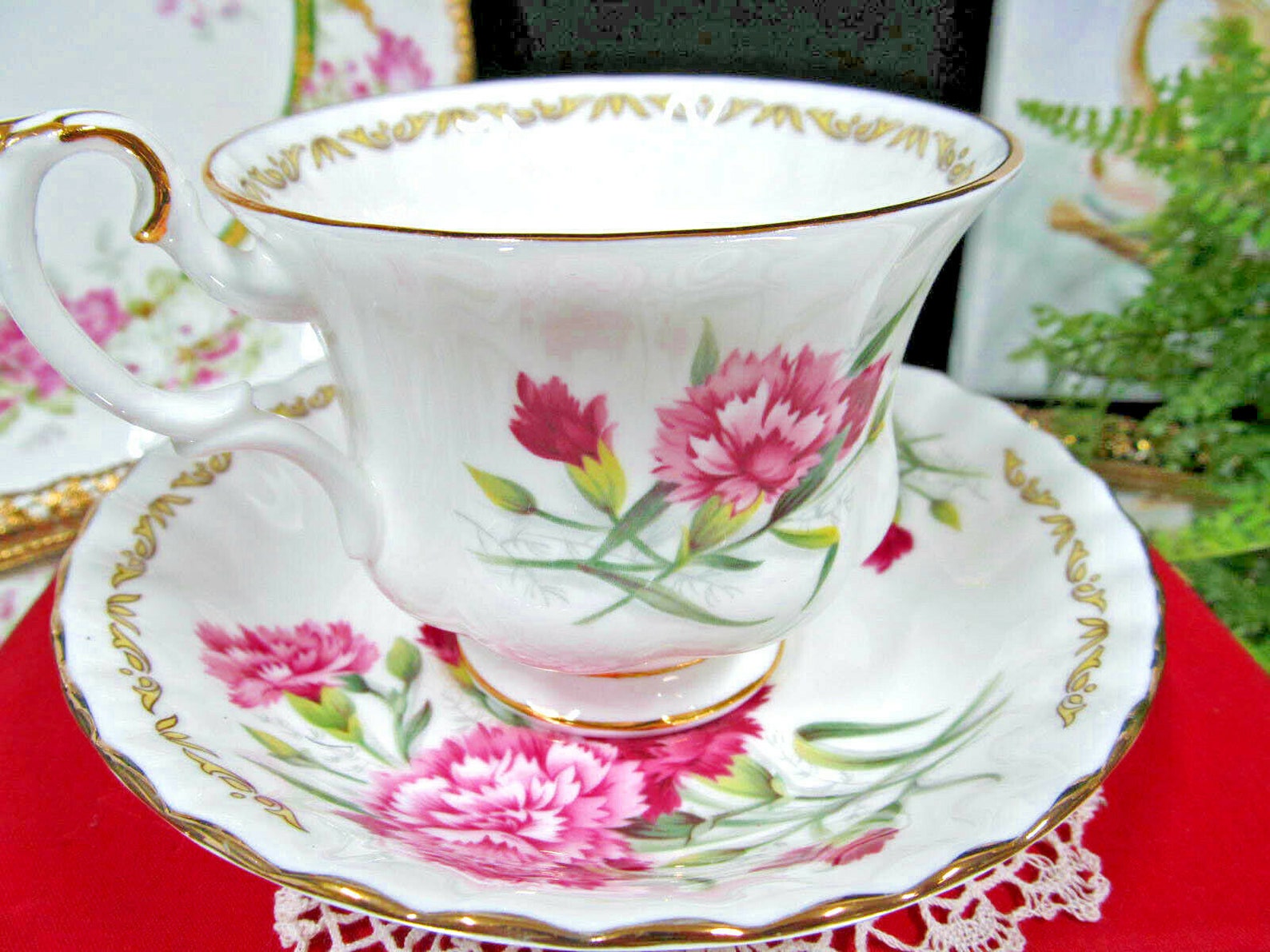 E & R GOLDEN Crown Tea Cup and Saucer January Carnation Teacup England ...