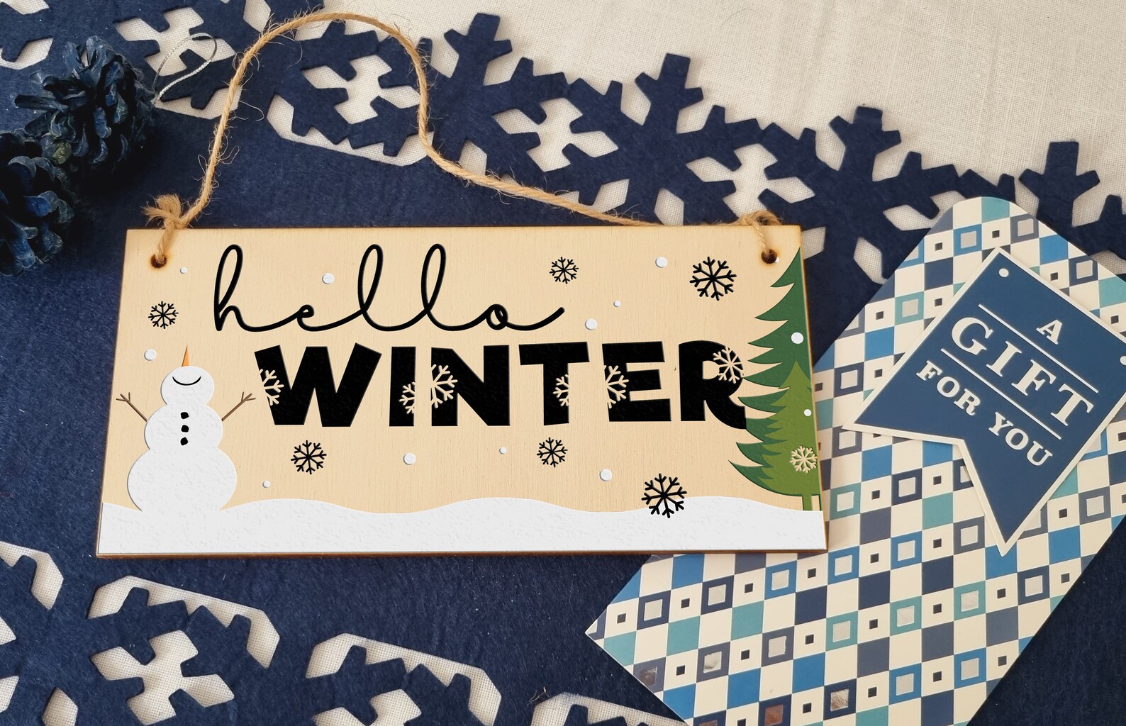 Hello Winter Decorative Christmas Sign Seasonal Snowy Scene Handmade ...