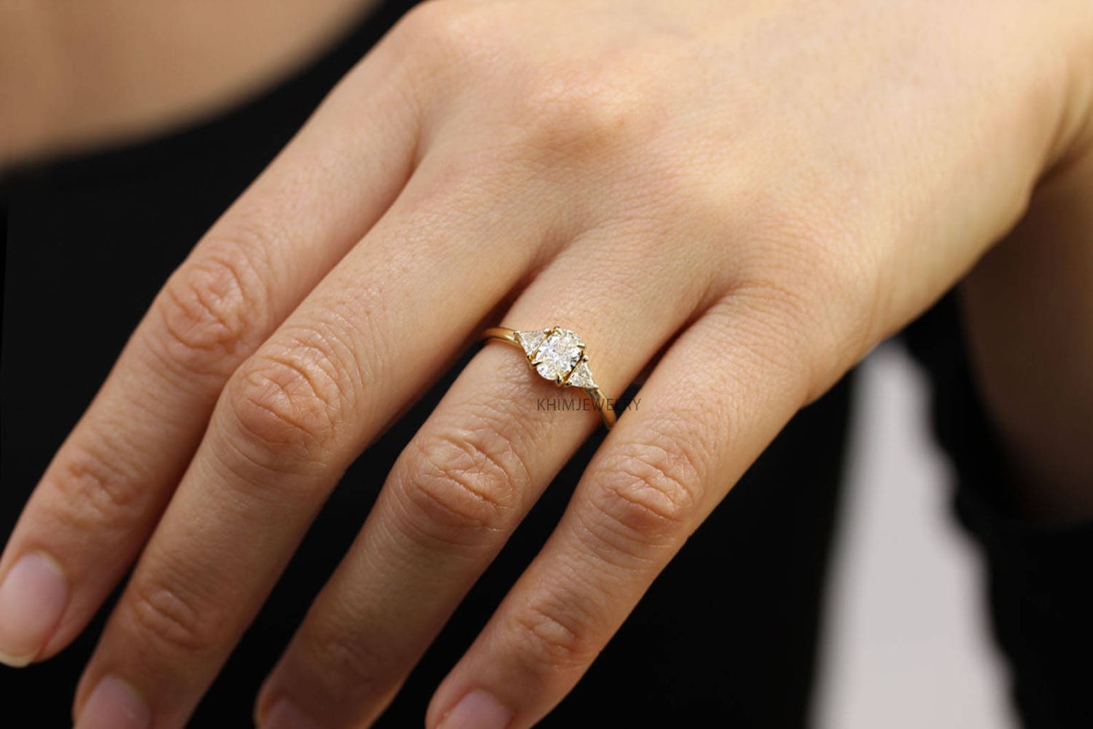 Oval Diamond and Trillant Diamond 14K Gold Engagement Ring3 - Etsy