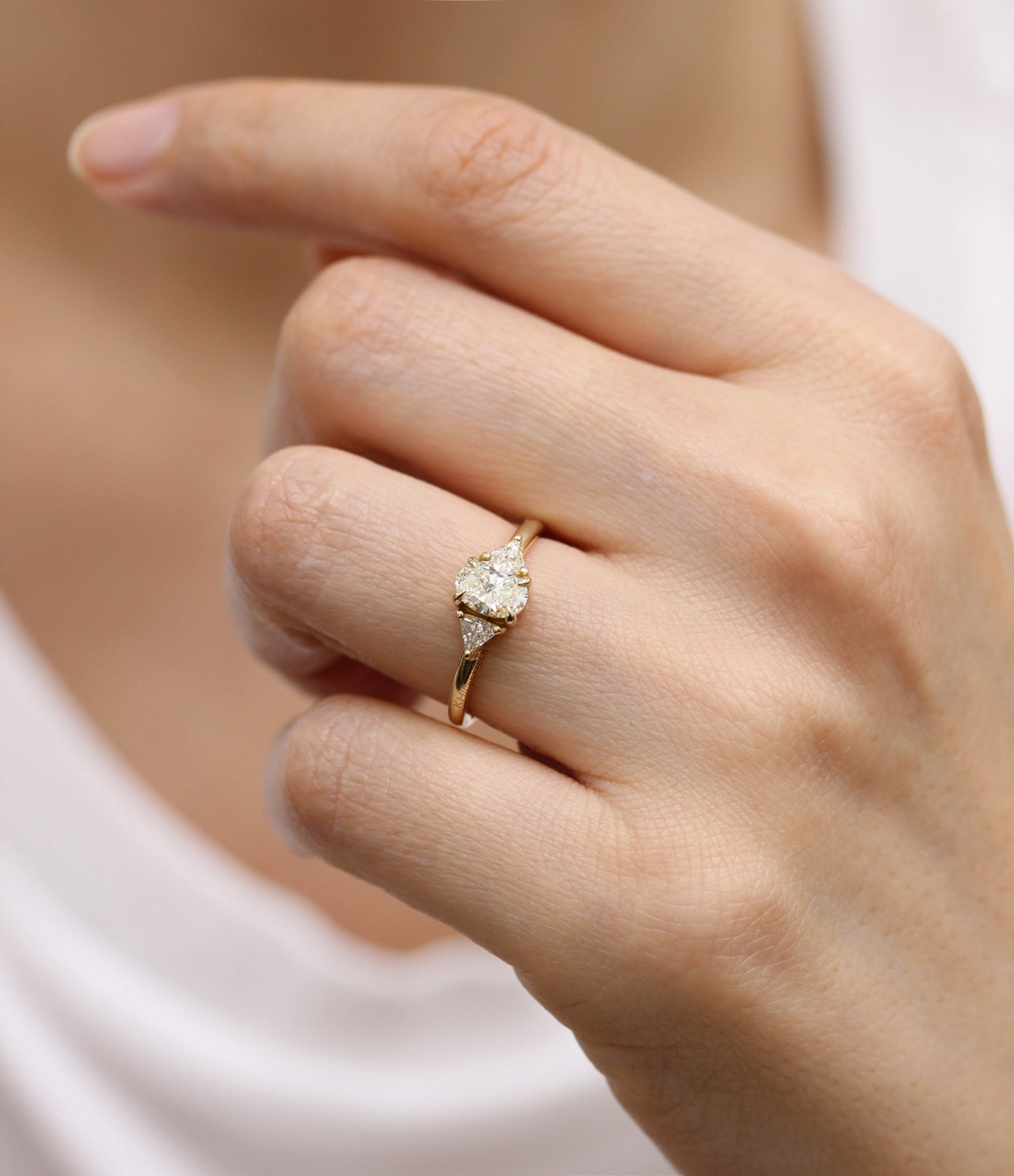 Oval Diamond and Trillant Diamond 14K Gold Engagement Ring3 - Etsy