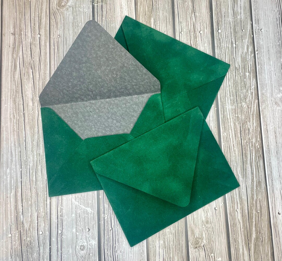 Luxury Deep Green Velvet Envelope | Velvet Envelope | Elegant Envelope ...