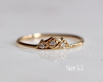 14K Gold Diamond Arrow Ring Arrow Points Bling | Etsy