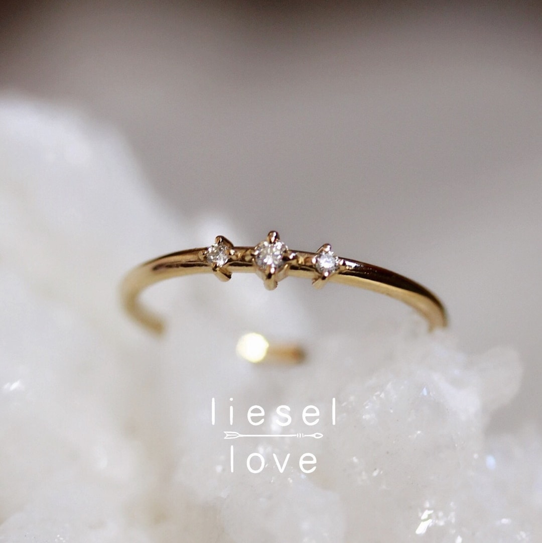 14K Gold Three Stone Diamond Ring snow Dance - Etsy