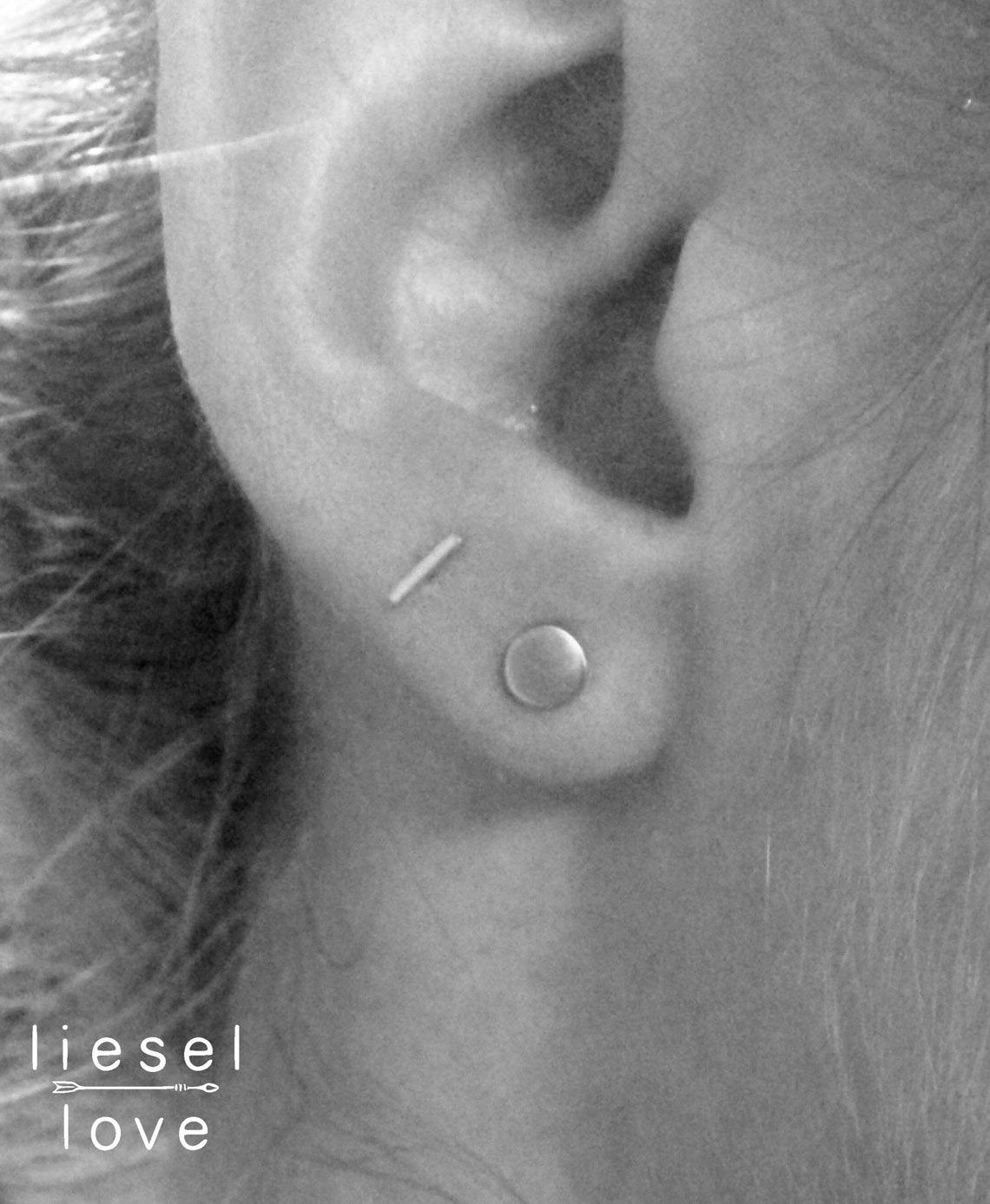 Solid 14K Gold Dot Studs Dot Studs Circle Studs Gold Studs - Etsy