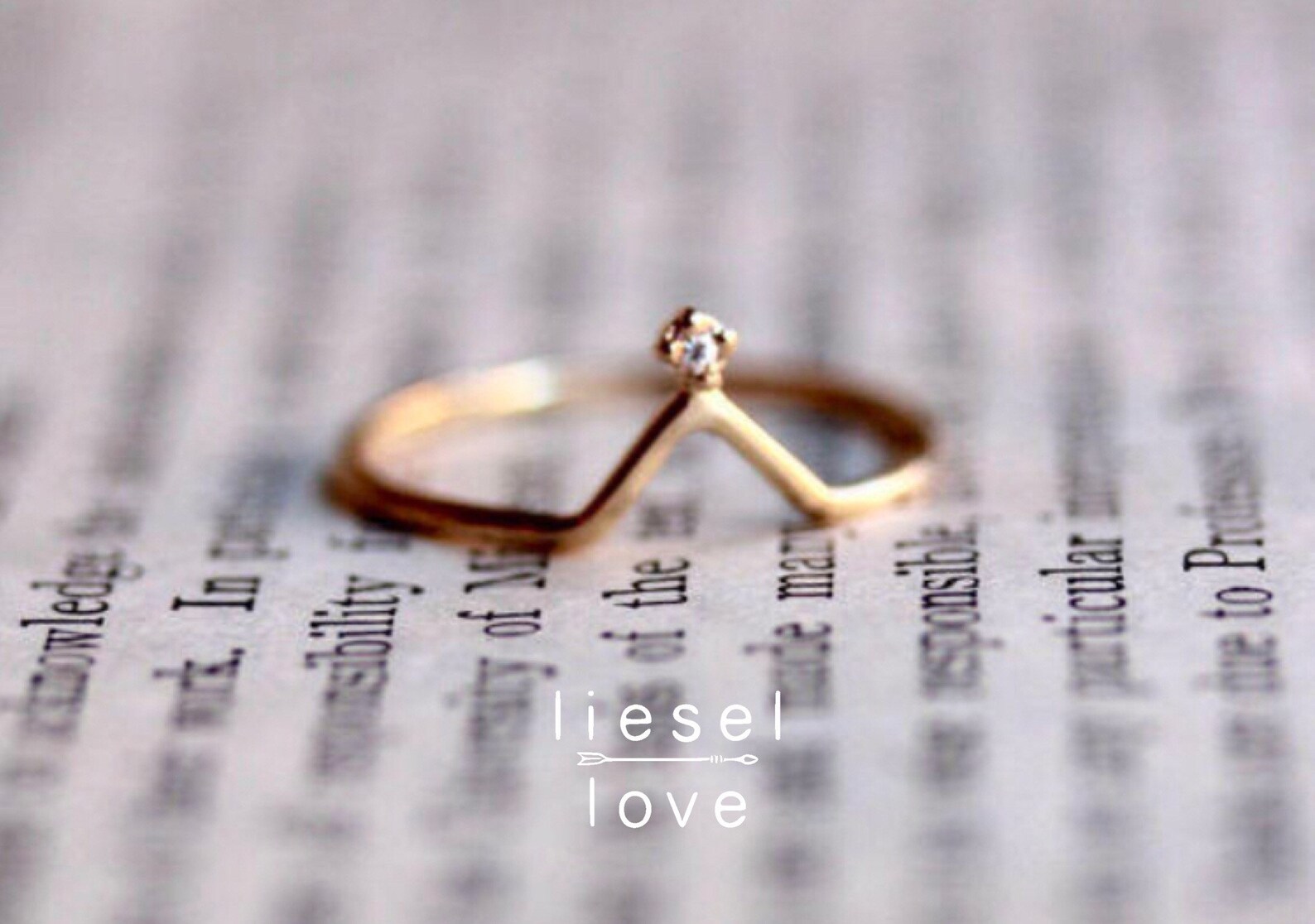 14K Gold Floating Diamond Chevron Ring, "flying V" Ring, Dainty ...