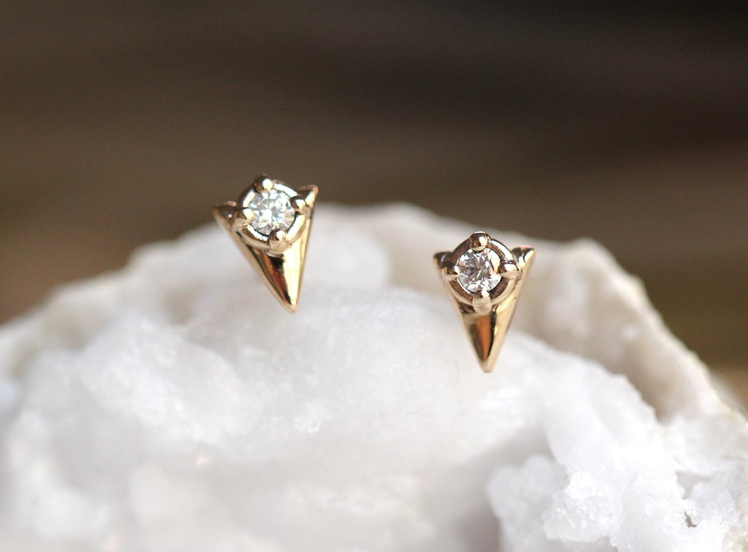 14K Gold Diamond Spike Studs Chevron Studs V Earring V - Etsy