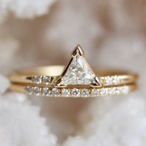 14K Gold Triangle Diamond Ring Set Engagement Ring Dainty - Etsy