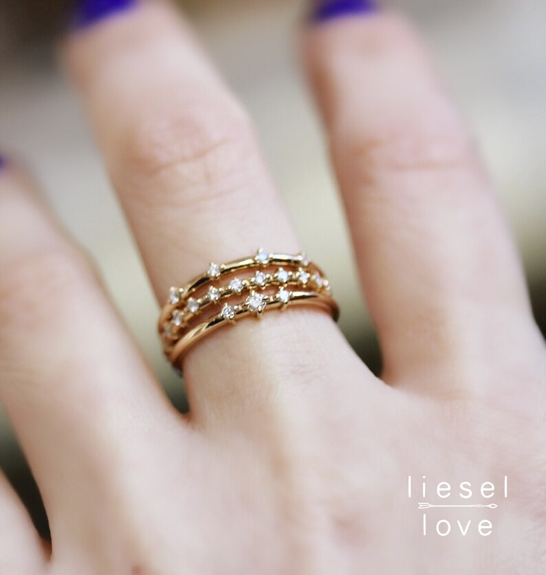 14K Gold Three Stone Diamond Ring snow Dance - Etsy