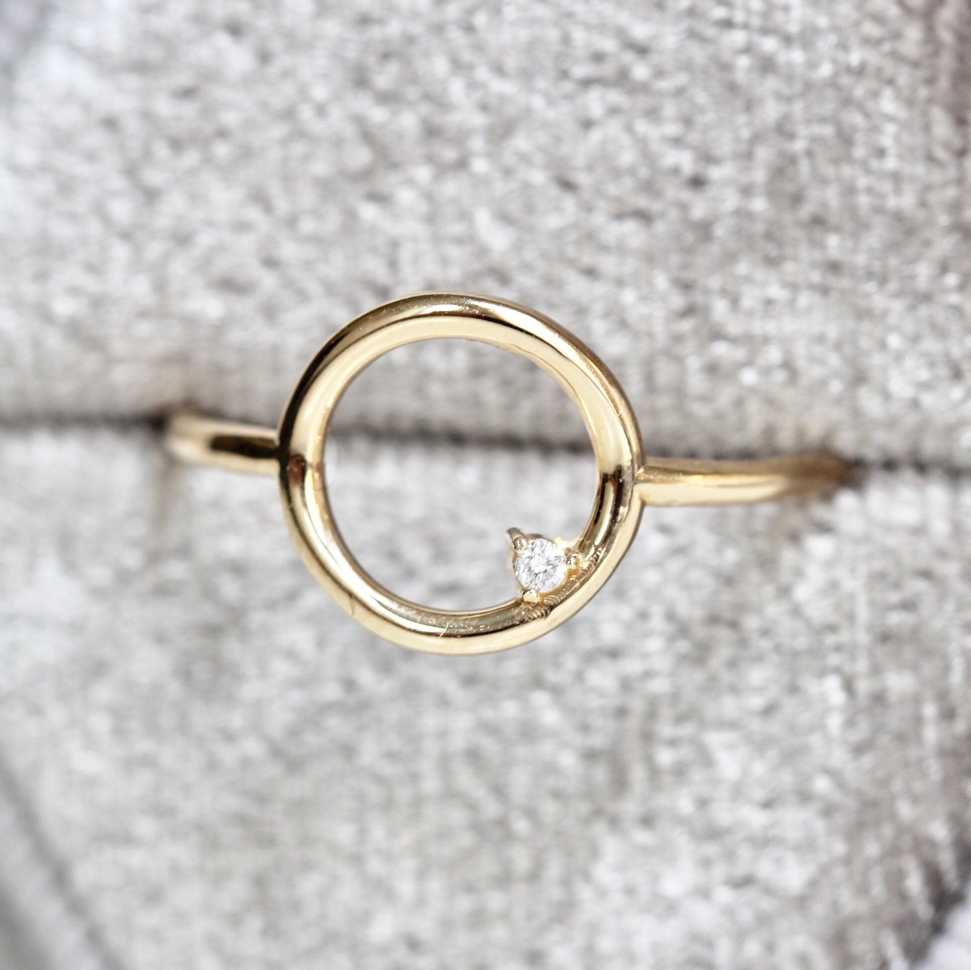 14K Open Circle Ring