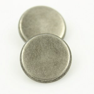 Metal Buttons - Gray Silver Flat Round Metal Shank Buttons - 18mm - 11/ ...