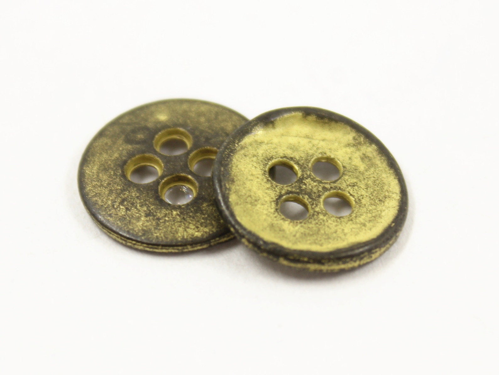 Metal Buttons - Gunmetal Yellow Metal Hole Buttons - 13mm - 1/2 Inch ...