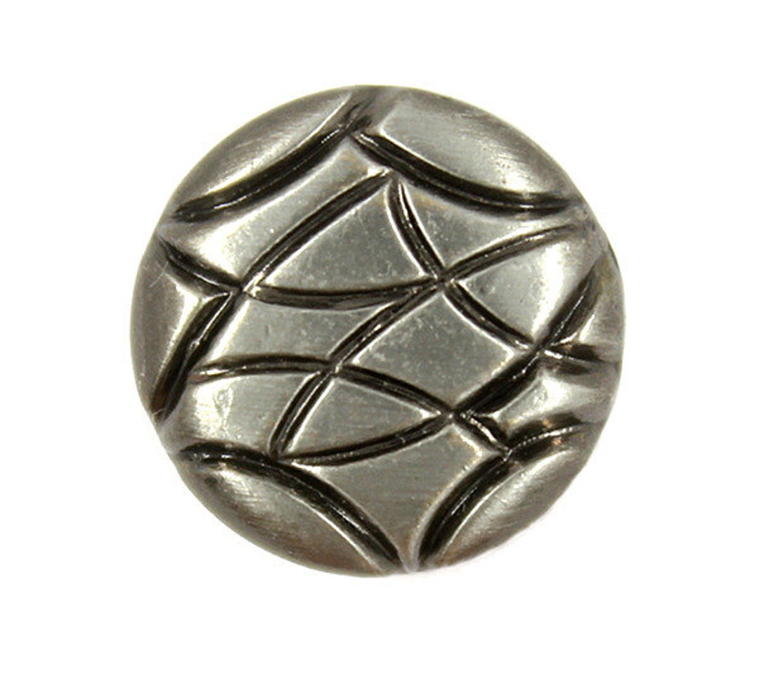 Metal Buttons - Interleaving Lines Design Shiny Gunmetal Metal Shank ...