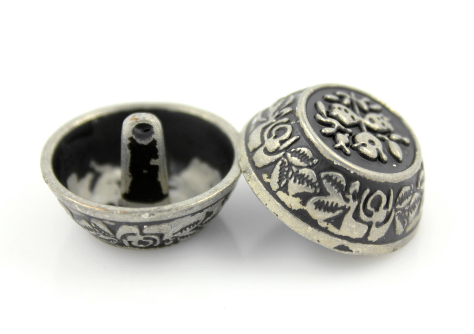 Metal Buttons - Truncated Cone Shaped Flower Carving Retro Silver Metal ...
