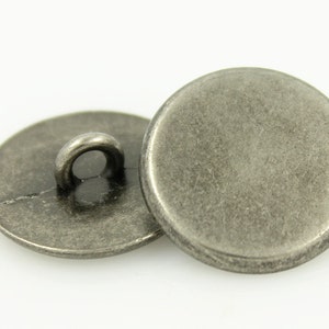 Metal Buttons - Gray Silver Flat Round Metal Shank Buttons - 18mm - 11/ ...