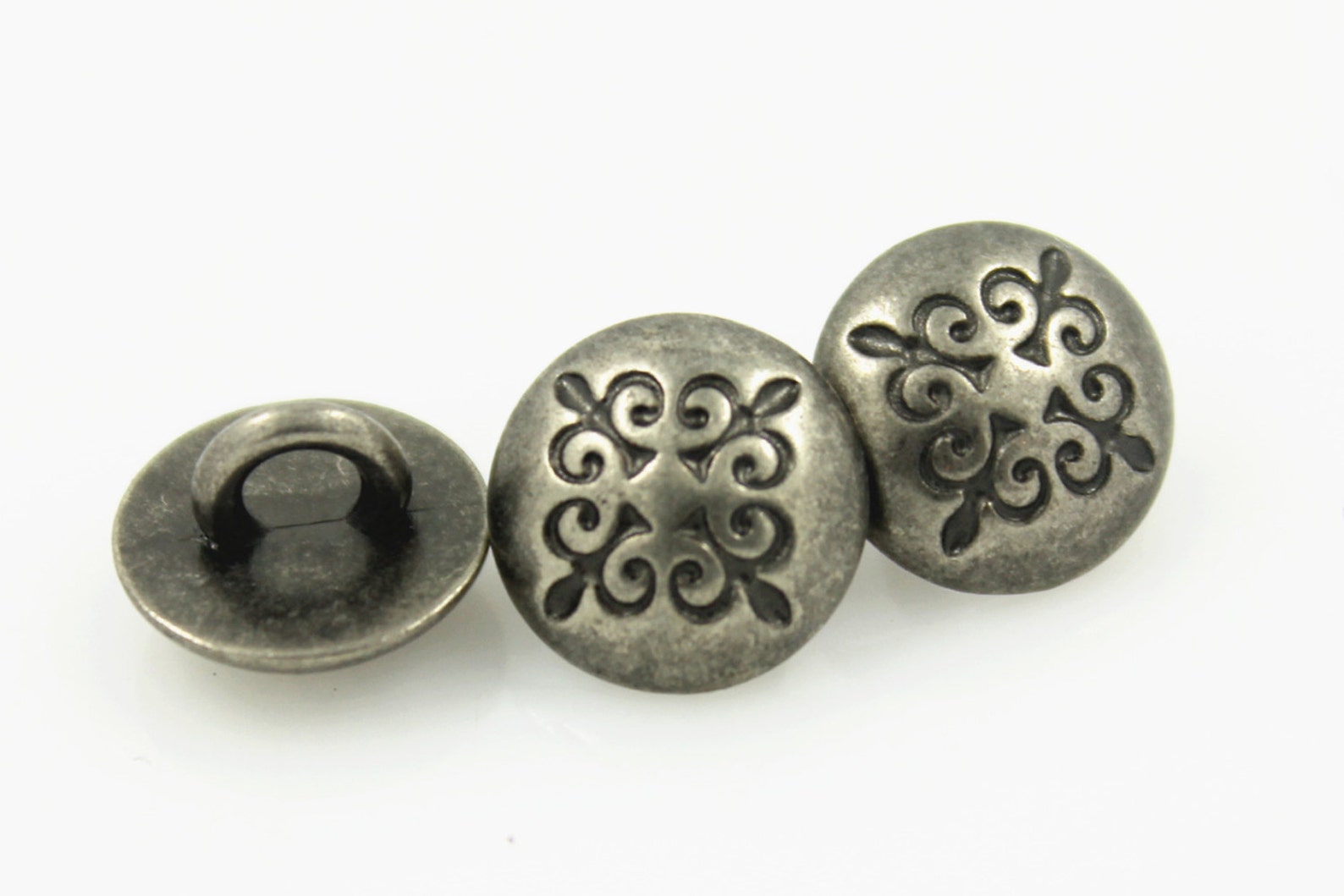 Metal Buttons - Trefoil Cross Gray Silver Domed Metal Shank Buttons ...