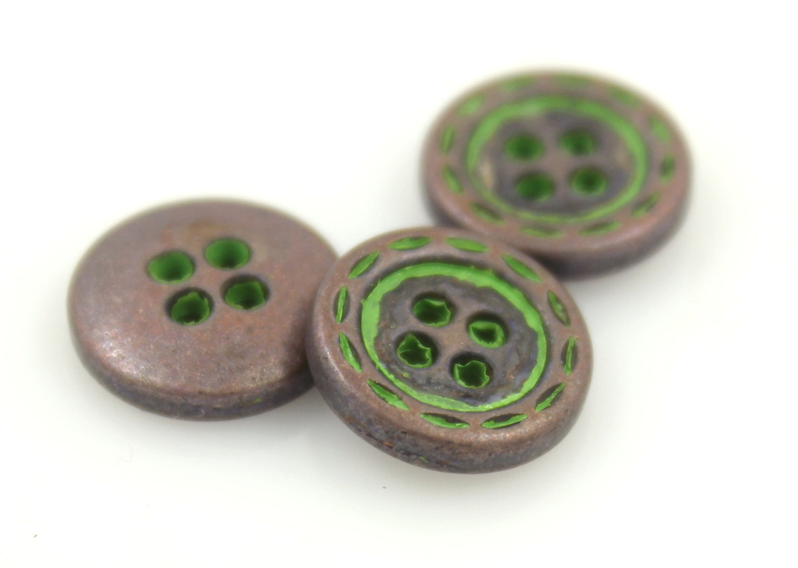 Metal Buttons - Dotted Line Edge Retro Green 4 Holes Copper Buttons ...