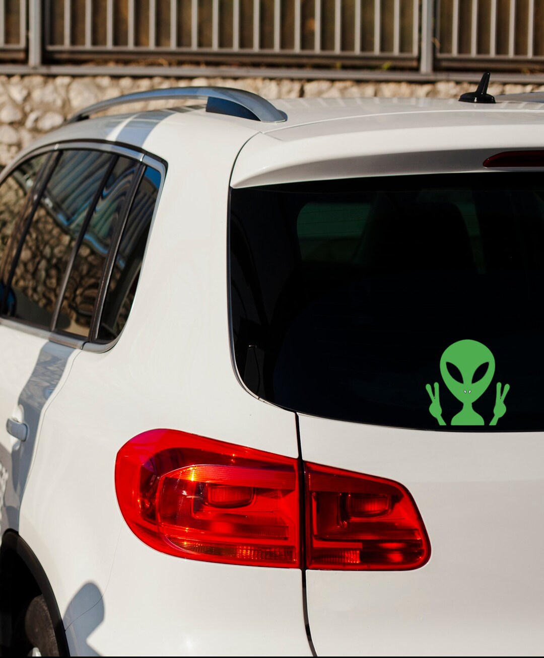 Alien Bumper Sticker Alien Car Sticker Alien Vinyl Decal - Etsy France