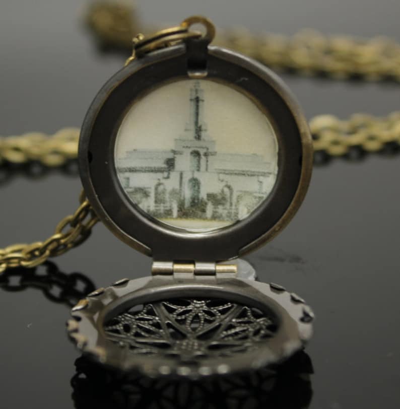 Mt Timpanogos LDS Temple Locket. FREE SHIPPING - Etsy