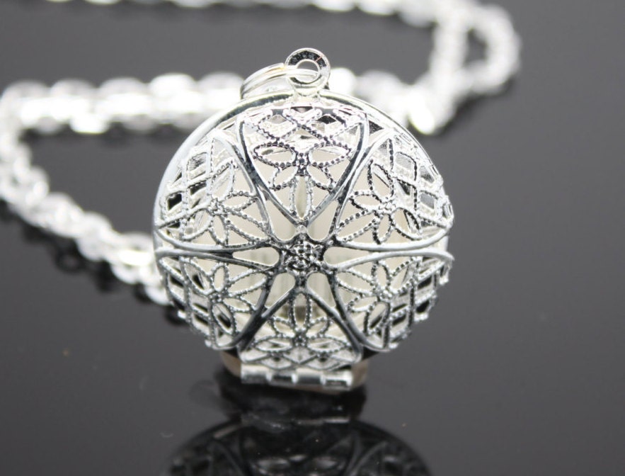 Salt Lake City Temple Locket. FREE SHIPPING - Etsy