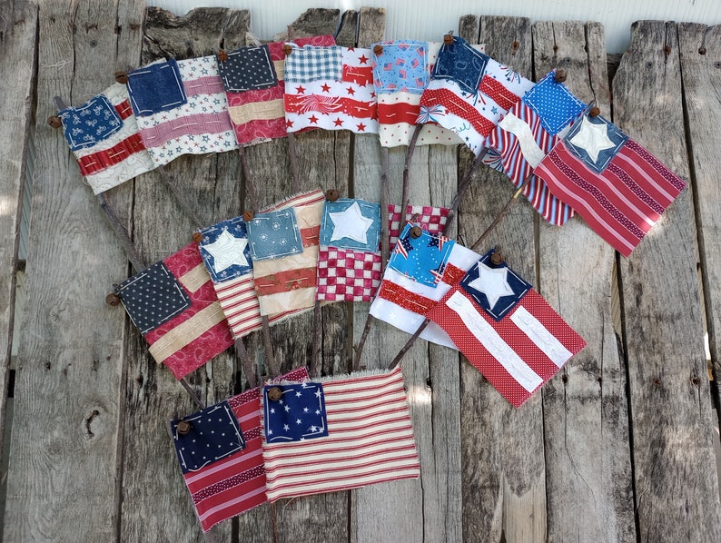 Primitive Scrappy Flag Sticks PDF Pattern: Americana Decoration - Etsy