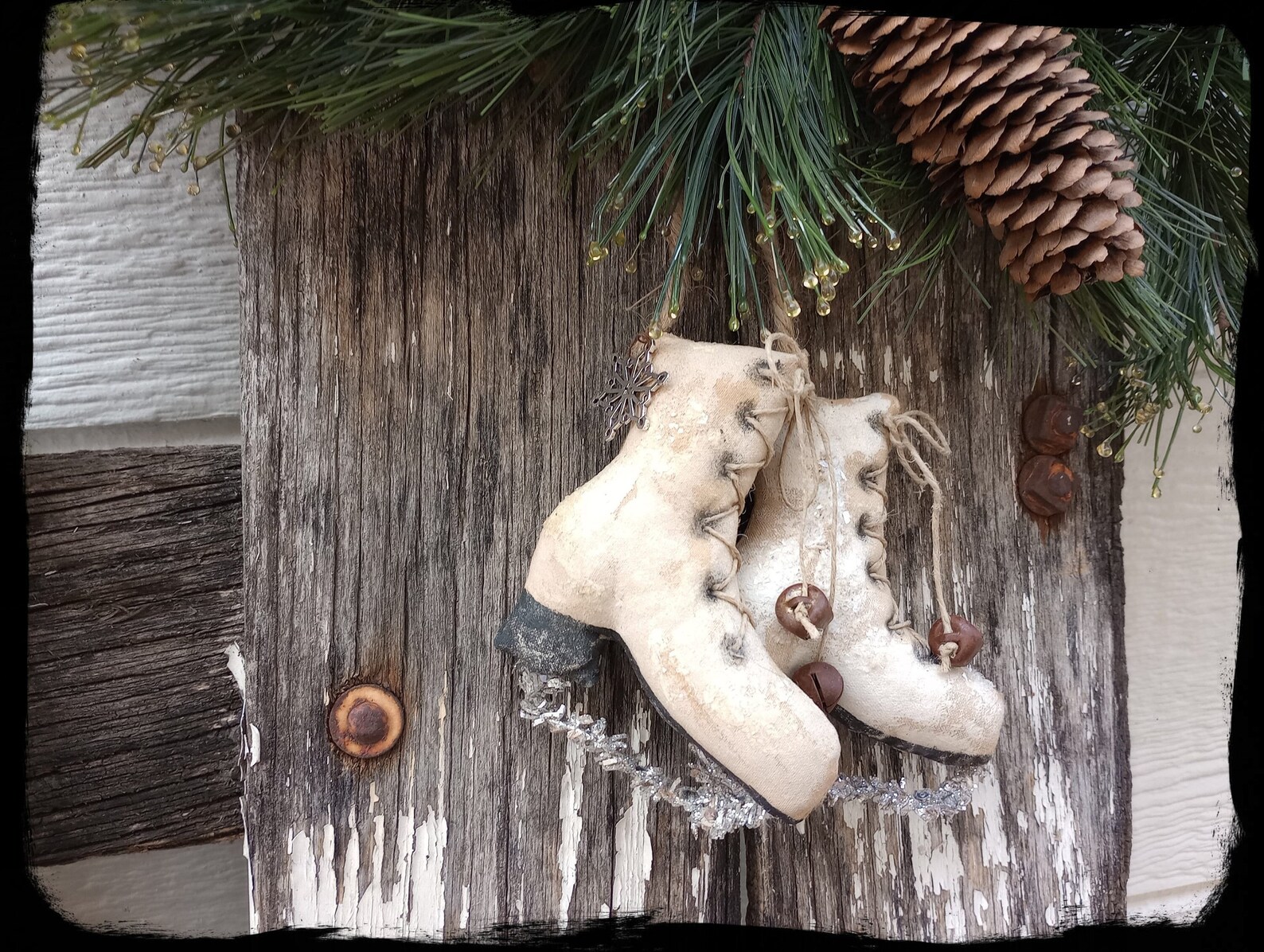 Made to Order - Primitive Ice Skates, Christmas Tree Ornament, Winter ...