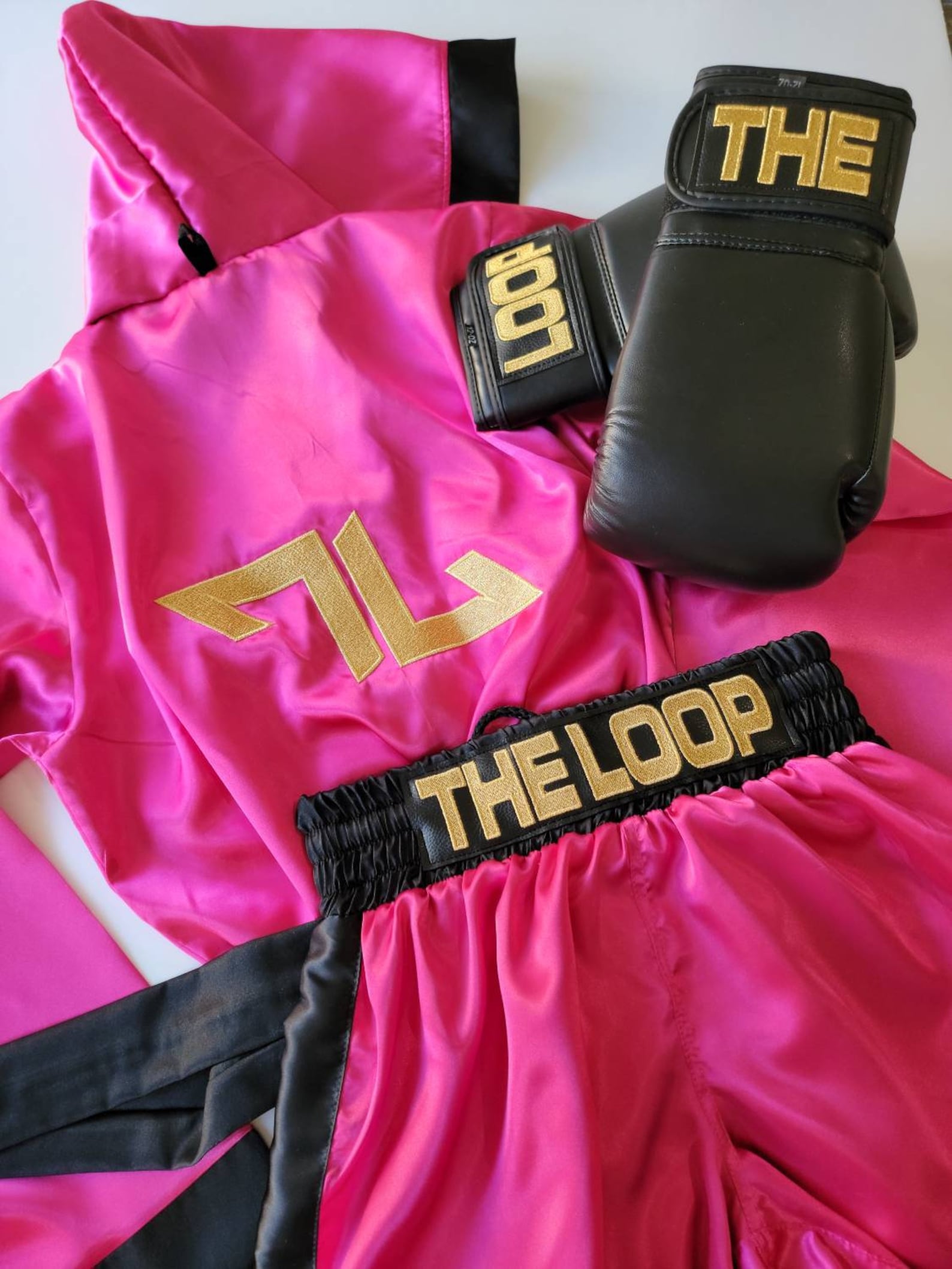 Personalized Adult & Youth Boxing Set: Robe, Trunks, and Gloves - Etsy