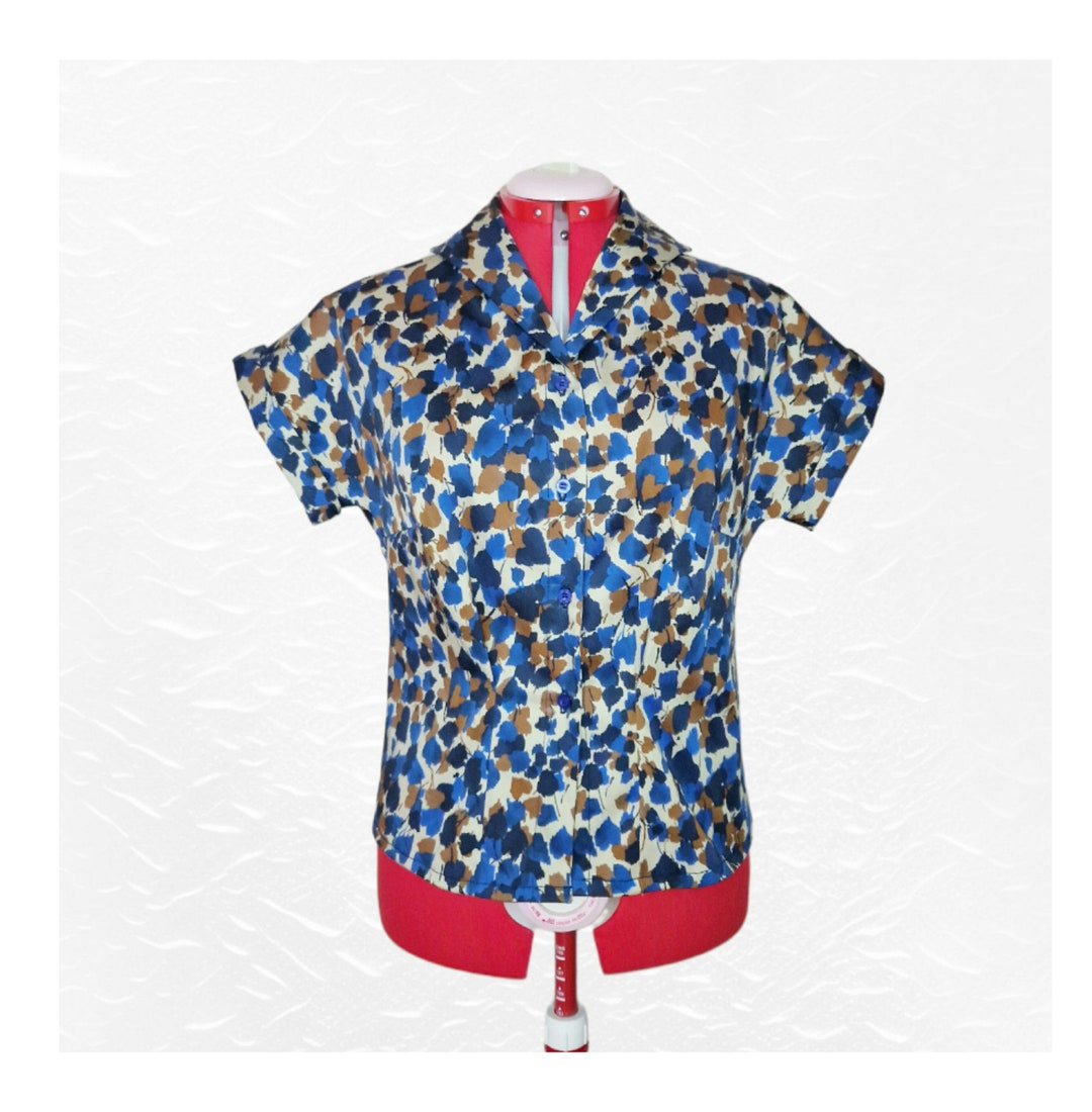 1950's Style, rizzo Shirt, Cotton Fabric, Vintage Pattern Shades of ...