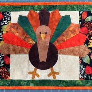 Thanksgiving Turkey Appliquéd Dresden Plate Feathers Set of 6 Placemats ...