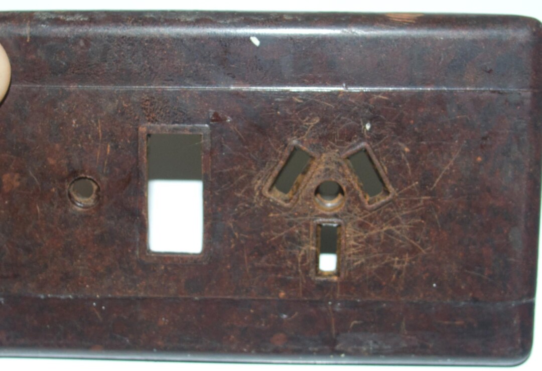 Vintage Clipsal Power Point Plate - Etsy