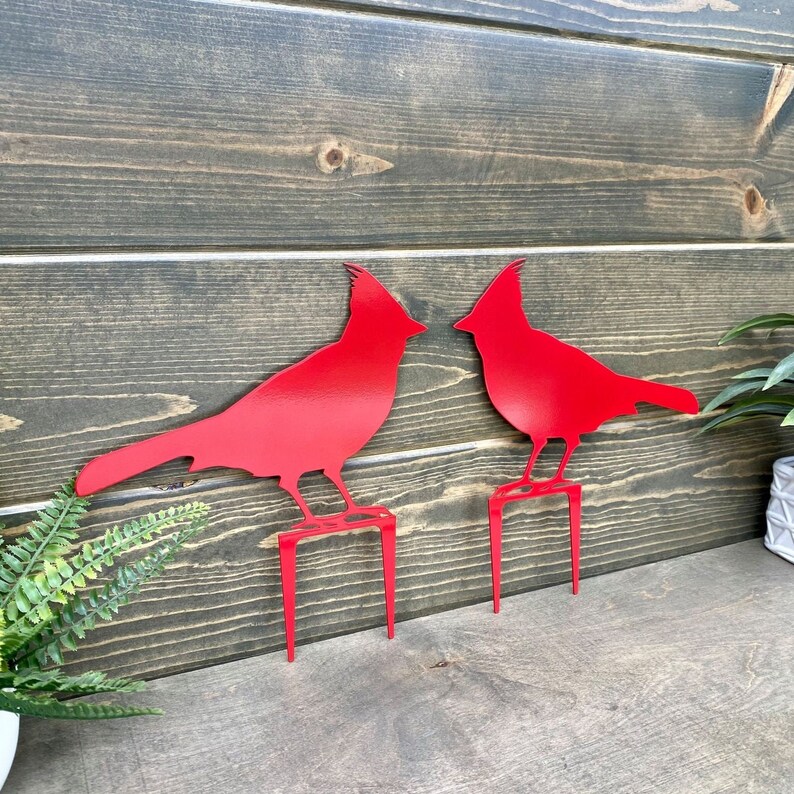Metal Cardinal Garden Stake: Weatherproof Outdoor Decor - Etsy Singapore