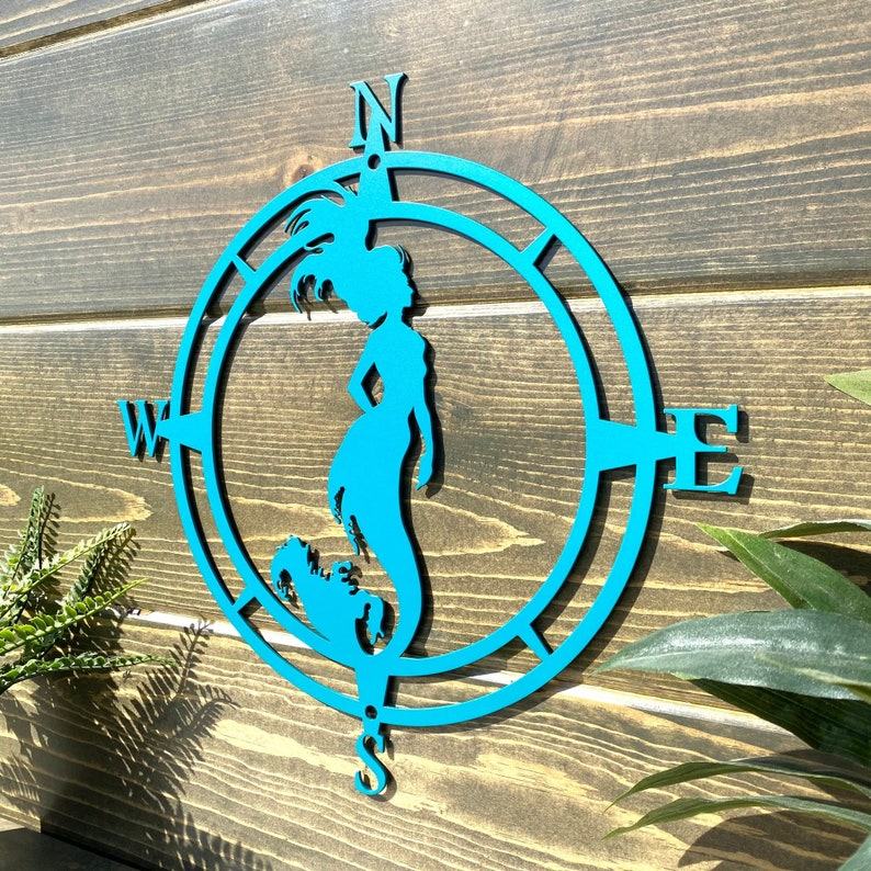 Mermaid Compass Wall Décor by Housesensationsart | Etsy