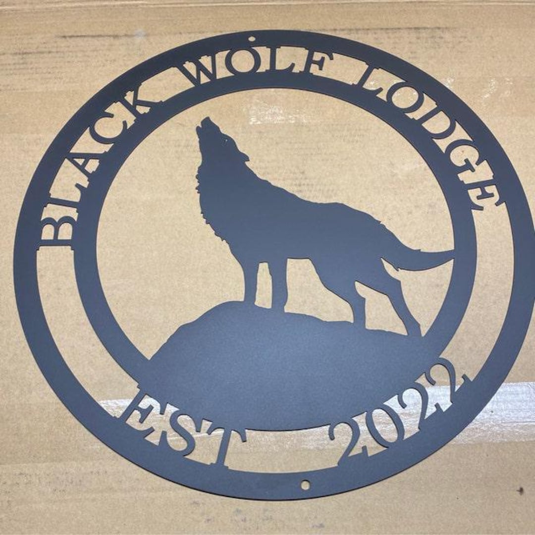 Personalized Howling Wolf Metal Ranch Sign Outdoor Weatherproof Sign ...
